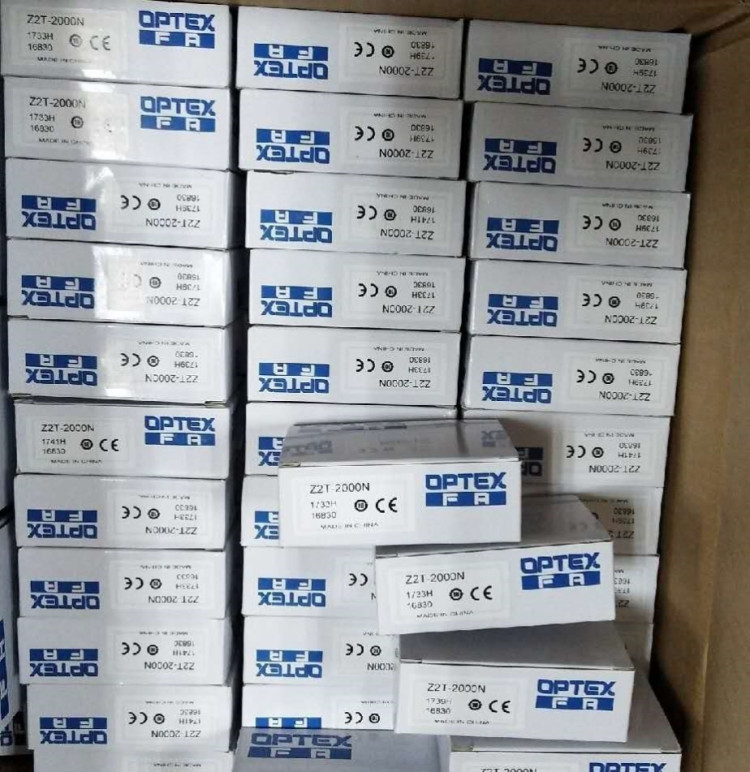 OPTEX奥普士光电开关Z2R-400P 反射型电眼感应传感器 接近开关