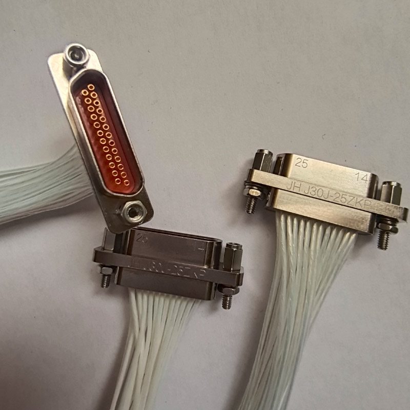 带P型附件J30J-9ZKP锦宏牌压接电缆用矩形连接器孔座 - 百度爱采购