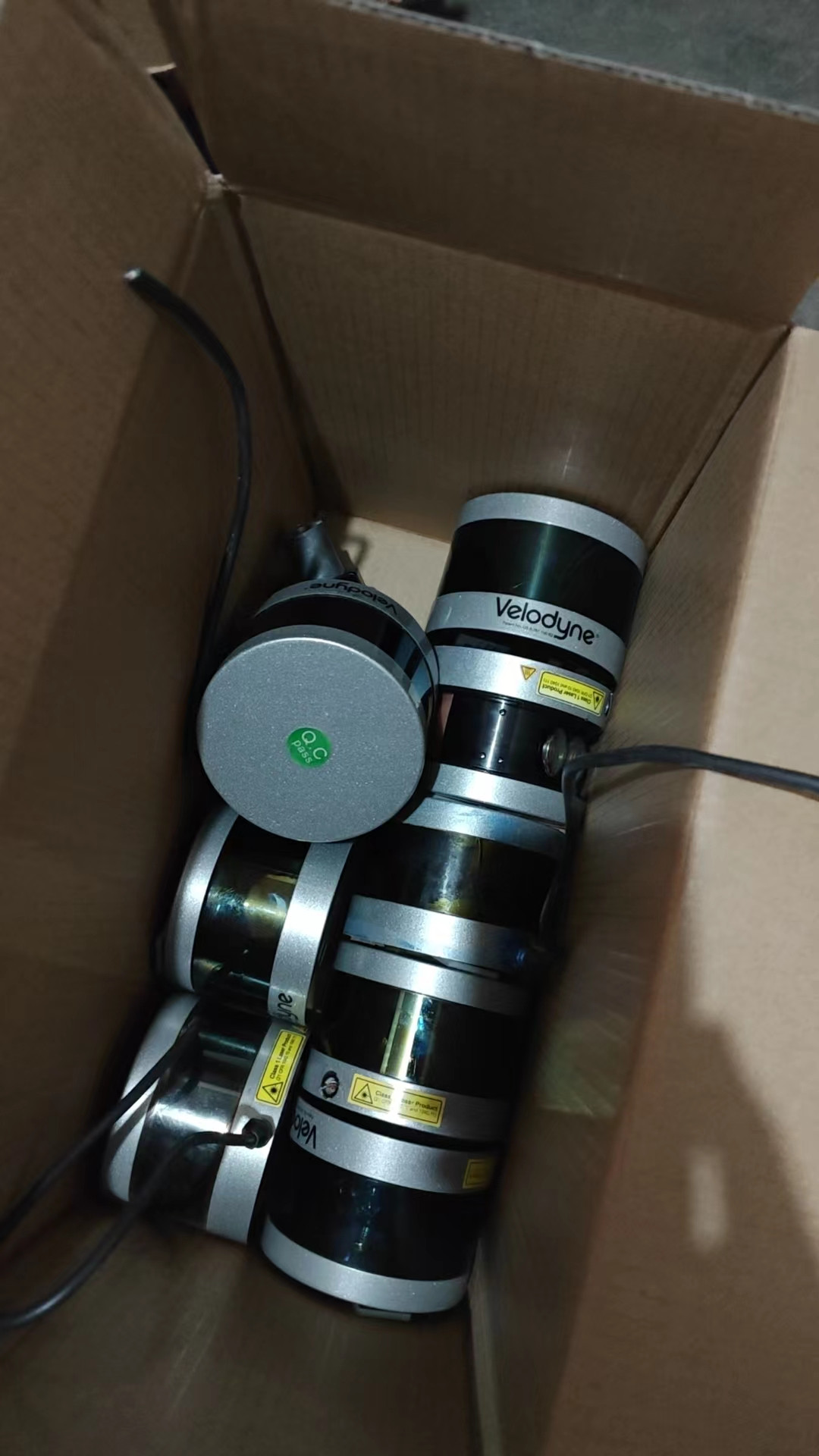 现货美国Velodyne 三维激光雷达16线 VLP-16 用于无人驾驶 - 百度爱采购