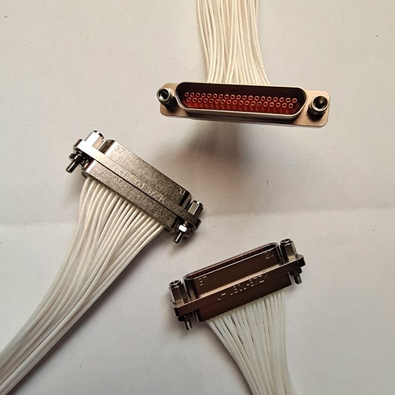 带P型附件J30J-9ZKP锦宏牌压接电缆用矩形连接器孔座 - 百度爱采购