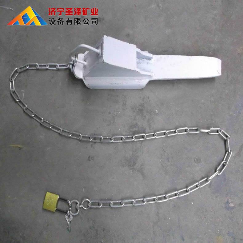 铁路用三防防溜铁鞋 50轨60轨用自锁式防滑防盗铁鞋 产品关键词:防溜铁鞋多少钱;铁路自锁铁鞋;铁路铁鞋价格;防滑铁鞋;防溜铁路;铁路溜铁鞋 ...