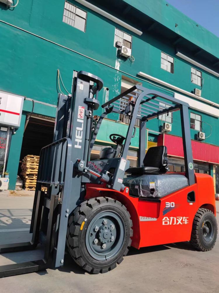 合力叉车新款K2系列国四3-3.5吨内燃平衡重式 举升3米 产品关键词:合力叉车新款;合力新款k2叉车;合力国四叉车价格;合力新款k2多少钱;合力k2叉车是哪个厂生产的;合力k2
