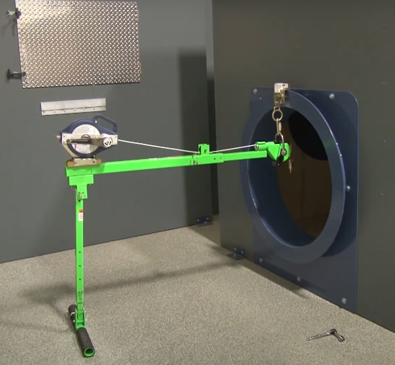 便携式吊杆 有限空间救援 可扩展举升系统 水平/垂直进入系统 产品关键词:便携水平吊杆