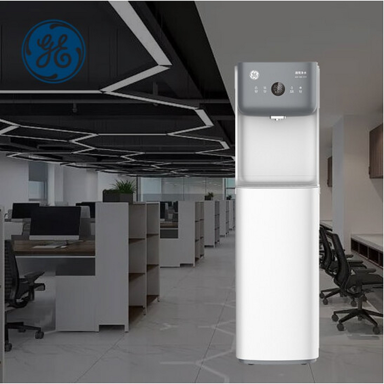 通用GE净水器GCUR-02T01冰水4L热水5L直饮水机 3温 RO反渗透 产品关键词:GE通用净水器;饮水机冰水5l;5l直饮水